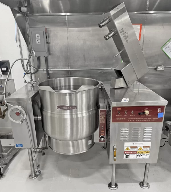 Crown Middleby ELTM-40 Electric Tilting Kettle/Mixer 40 Gallon ...