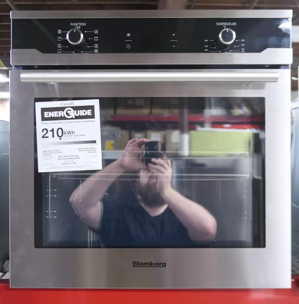 Blomberg BWOS24110SS 24" Built-In Wall Oven Stainless Steel - Kitchen Guys